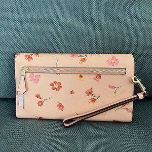Coach | Bags | Coach Travel Envelope Wallet With Mystical Floral Print ...
